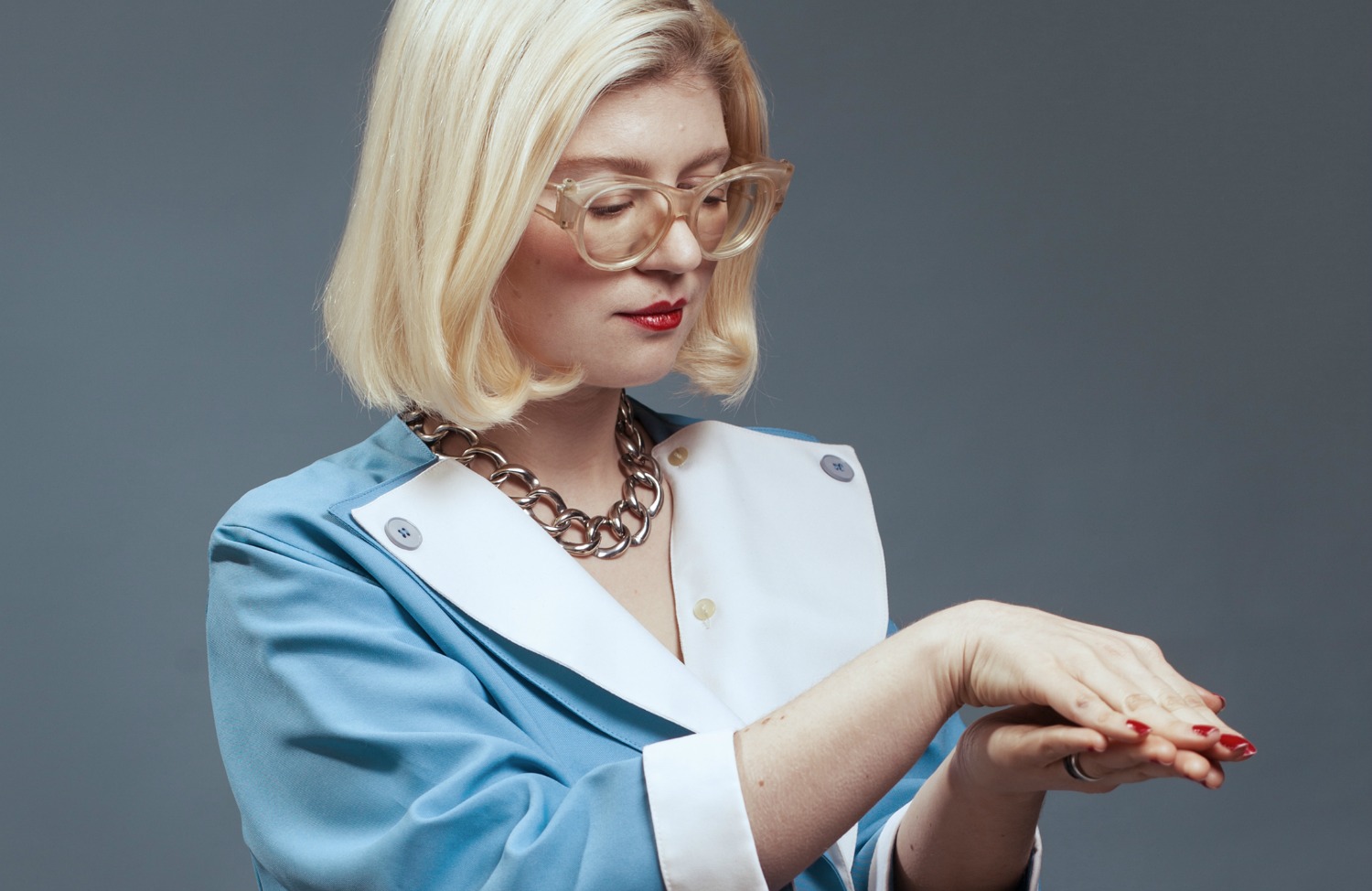 Mary Ocher leads the people's revolution in her kraut-infused dreamworlds